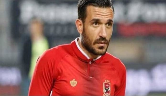 Top 10 Highest-Paid African Footballers Playing In Africa | OyaPredict